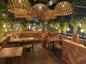 Hacho i Puri (Koltushskoye shosse No:53), restoran  Vsevolgsk'tan