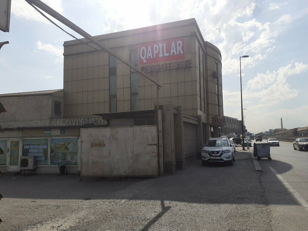 Kapılar Door Store Zovglu Gapilar, Bakü, foto