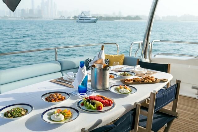 Tekne, kayık, yat Fortune Fleet, Dubai, foto