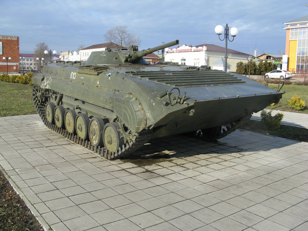 Teknoloji anıtı Боевая машина пехоты Бмп-1, Nijegorodskaya oblastı, foto