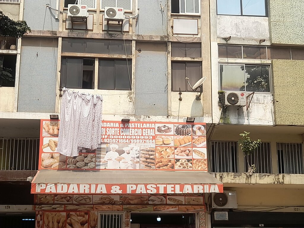 Ekmek fırını Coisas Doces Pastelaria, Loanda, foto