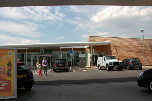 Benzin istasyonu BP, , foto