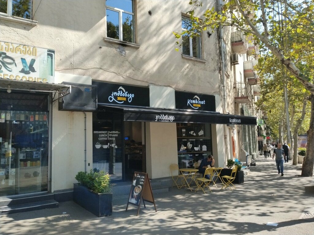 Fast food Kombinati, Tiflis, foto