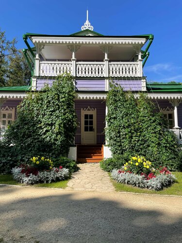 Müzeler ve sanat galerileri I. S. Turgenev State Memorial and Natural Museum-Reserve, Orlovskaya oblastı, foto