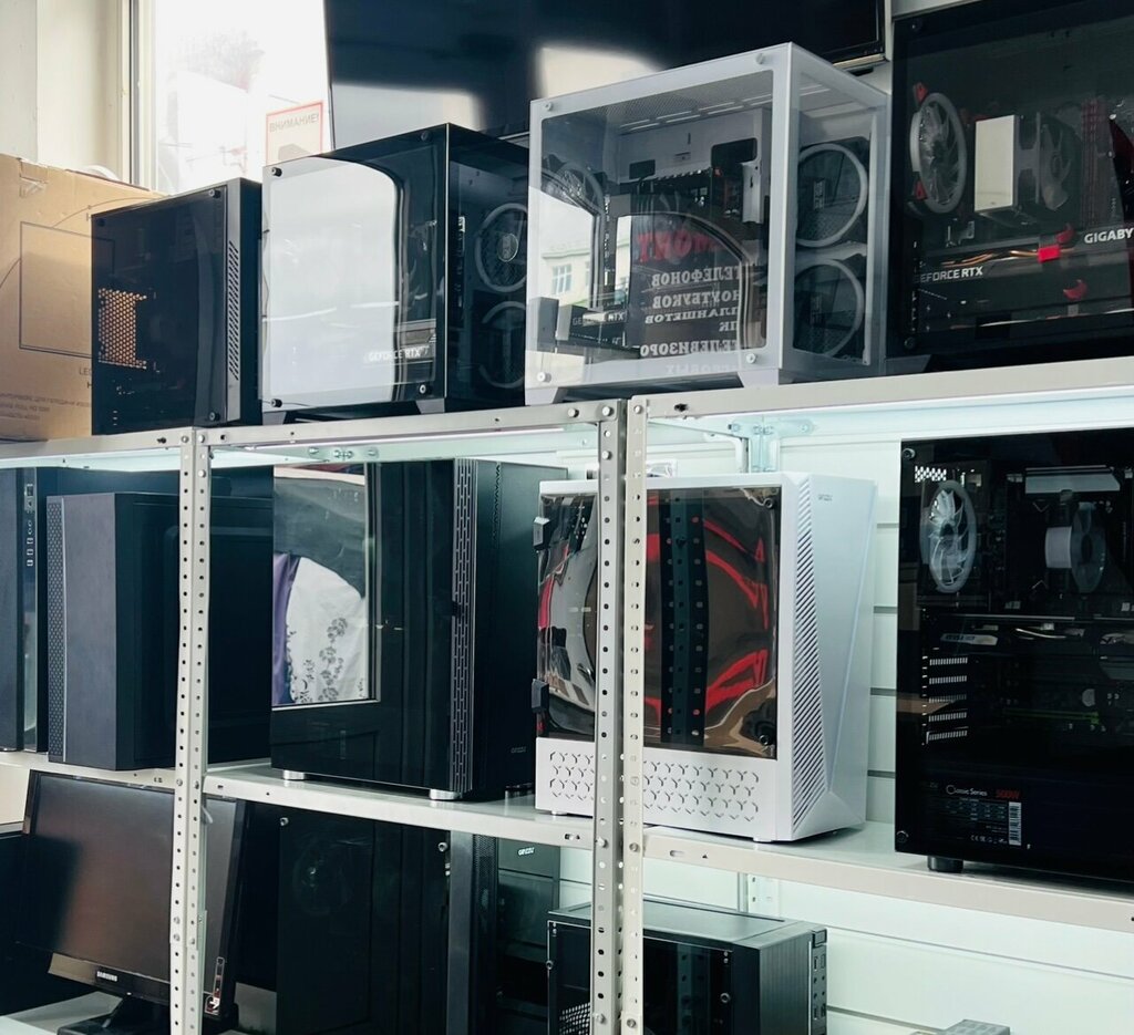 Bilgisayar mağazaları Connect, Novorossiysk, foto