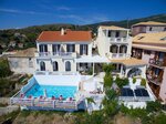 Kanakis Apartments (Assos), daireler  Dünya'dan