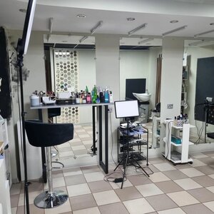 Kuaförler Tanning and beauty studio Vesta, Borovichy, foto