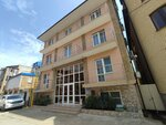 Otel Raduga (Blagoveshchenskiy pereulok No:10, selo Vityazevo), otel  Krasnodarski krayından