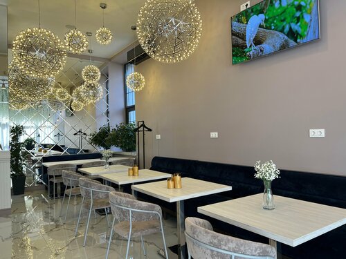 Kafe Terrasa, Tayshet, foto
