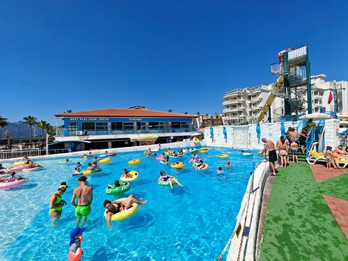 Su parkı Atlantis Waterpark, Marmaris, foto