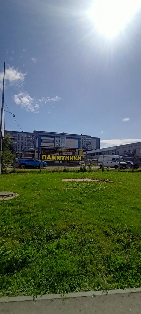 Heykel ve mezarlık taşı üreticileri Обелиск, Penza, foto