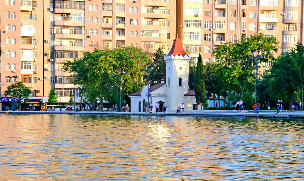 Kültür ve eğlence parkları Dede Qorqud Parki, Bakü, foto