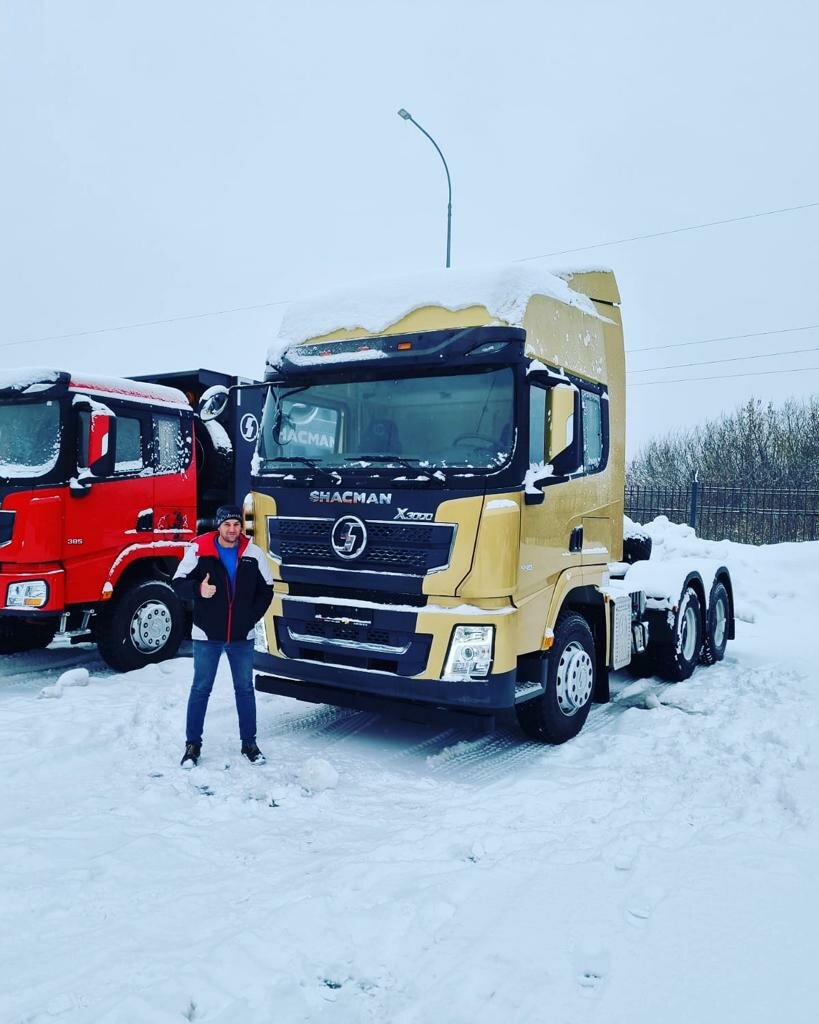 Araç römorkları Cistern Center, Kazan, foto