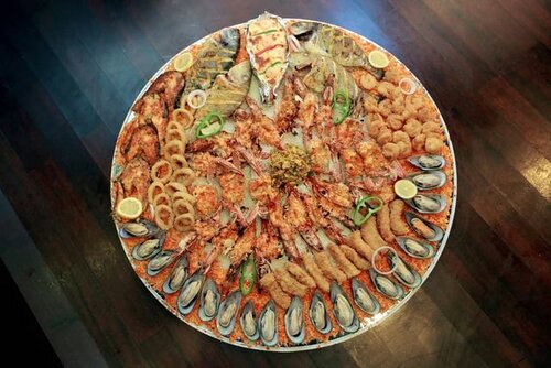 Photo: Tarh Al Bahr Seafood Restaurant, restaurant, Lamya Tower, Majaz ...