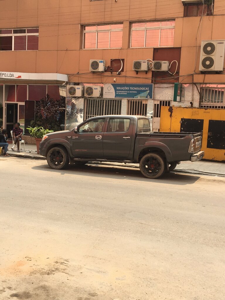 Bilgisayar teknik servisleri Win Mac, Loanda, foto