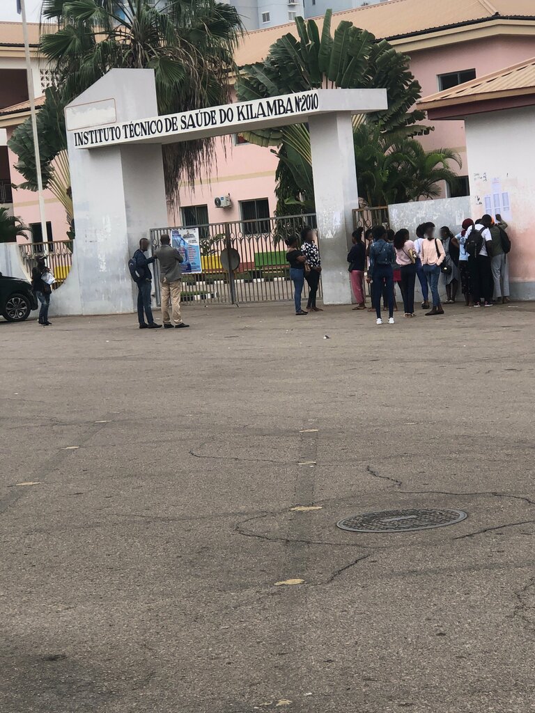 Ortaokul Escola Bloco Y, Loanda, foto