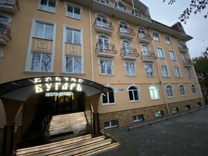 Massage SPA Mary (ulitsa Dunayevskogo No:5), masaj salonları  Pyatigorsk'tan
