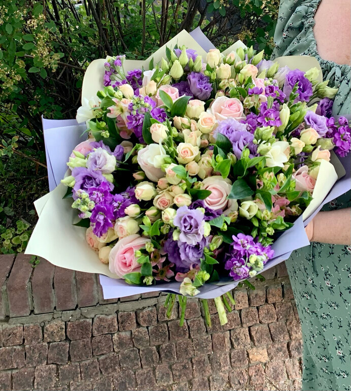 Çiçekçiler Магазин цветов, Moskova ve Moskovskaya oblastı, foto