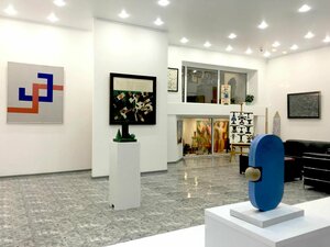 DiDi Gallery (Bolshoy Vasilyevskogo Ostrova Avenue No:62), sergi salonları, galeriler  Saint‑Petersburg'dan