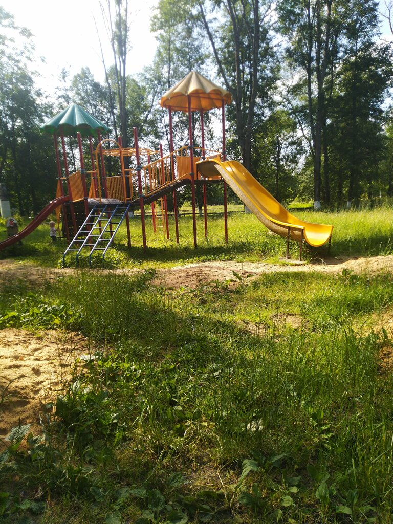 Kültür ve eğlence parkları сквер имени Л.Н. Толстого, Beliov, foto