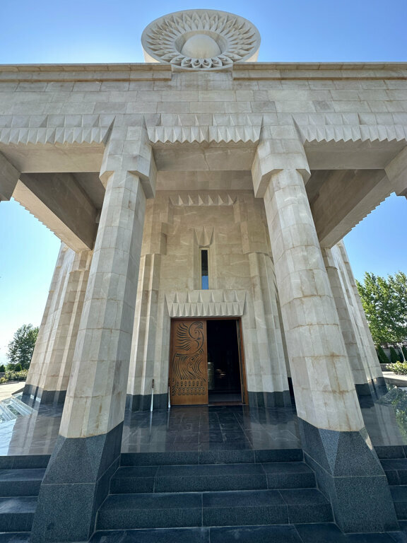 Dini dernekler Ziarat Yazidi Temple, Armavir, foto