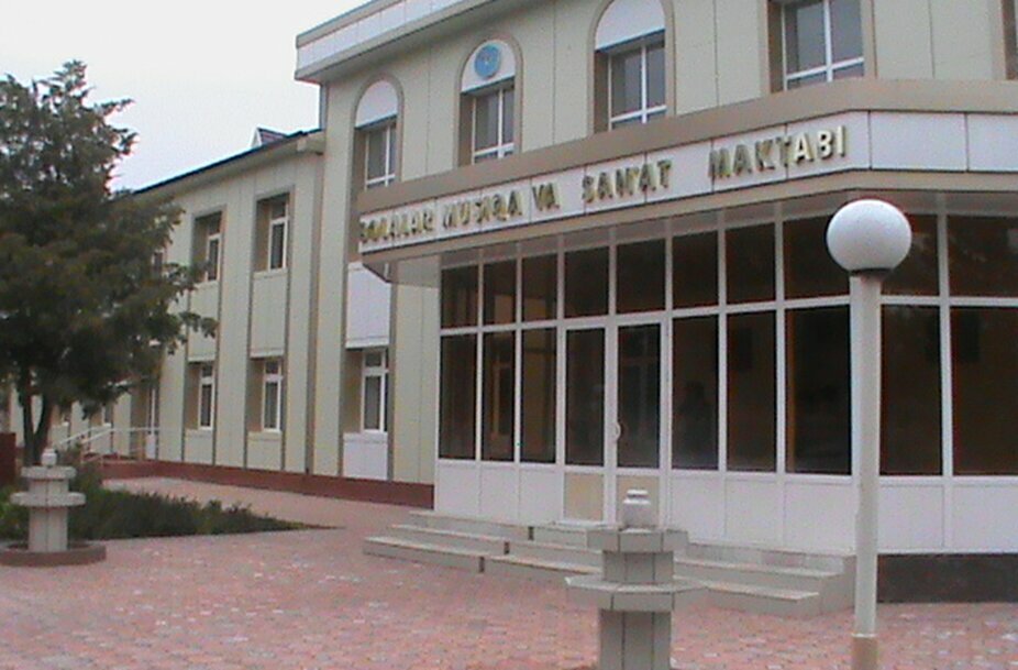 Müzik okulları ve konservatuarlar Children's Music and Art School № 4, , foto