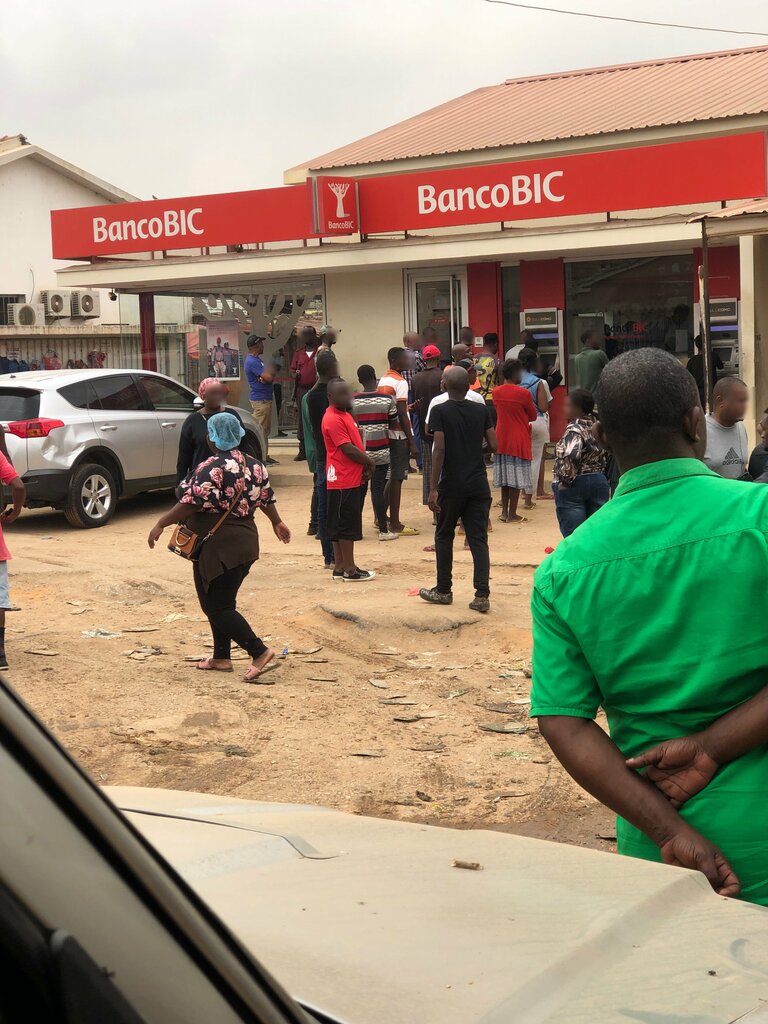 Banka Banco BIC, Loanda, foto