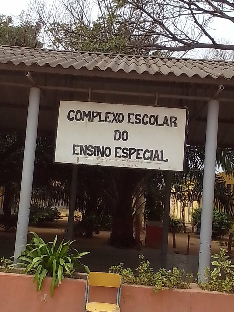 Ortaokul Complexo Escolar do Ensino Especial Rangel, Loanda, foto