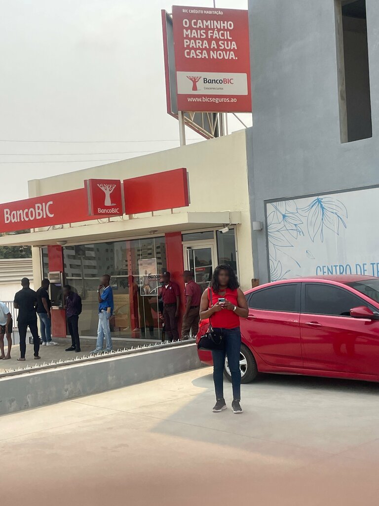 Banka Banco BIC, Loanda, foto