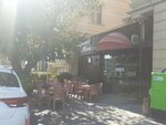 Kabab House (Babеk Avenue No:345), kafe  Bakü'den