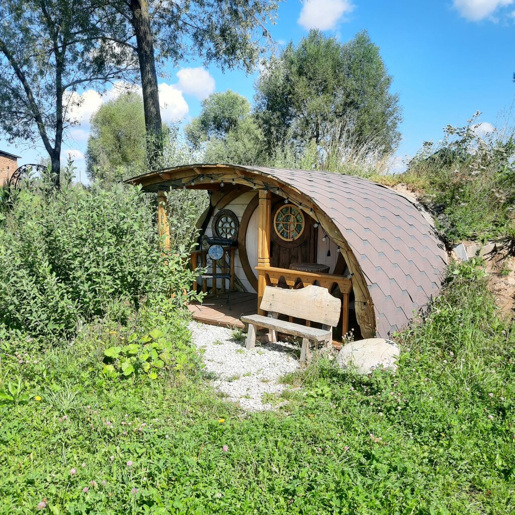 Konuk evi Avrora, Suhiniçi, foto