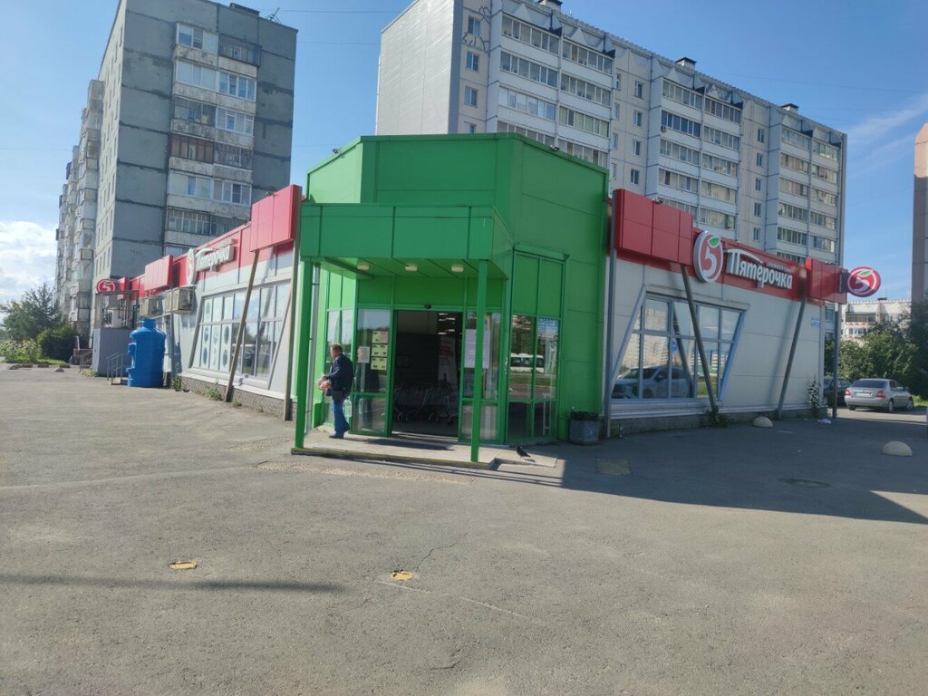 Parsel otomatı 5Post, Cherepovets, foto