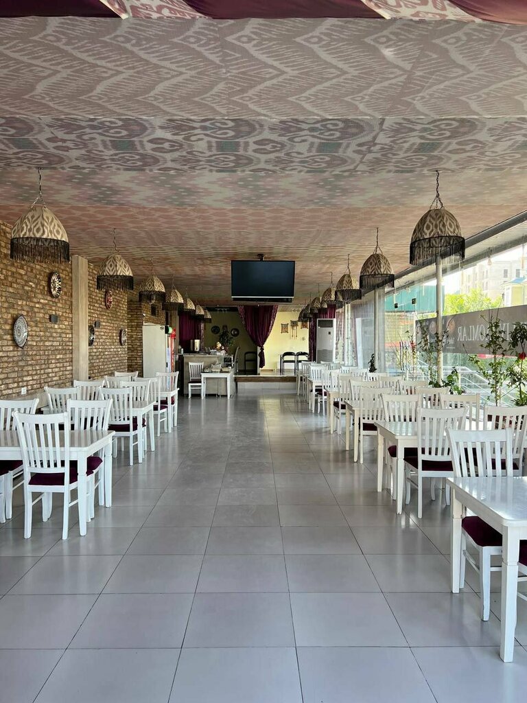 Al götür kahve Sharkoniy, Buhara, foto