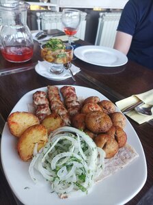 Restaurant Kovcheg (ulitsa Govorova No:40А, Odintsovo), restoran  Odintsovo'dan