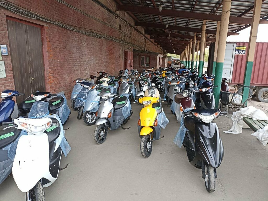 Motosiklet satışı ScooterExpert, Moskova, foto