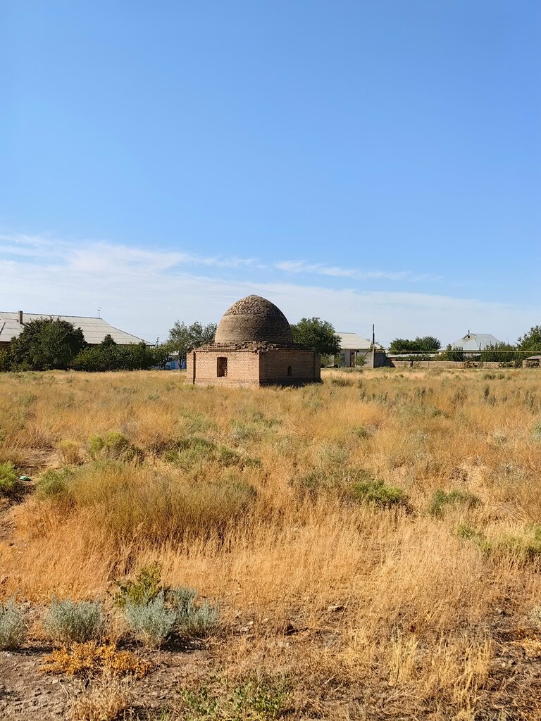 Turistik yerler Bala Bi Mausoleum, Türkistan, foto
