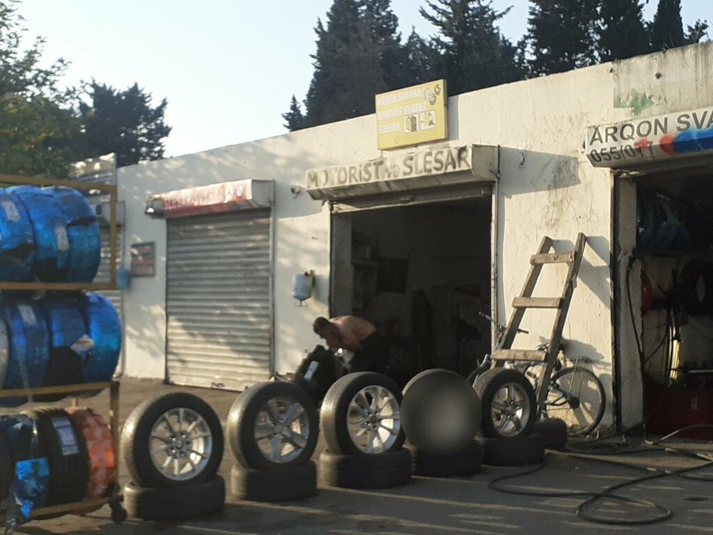 Otomobil servisi Motorist, Bakü, foto