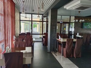 Kolesnica (prospekt Lenina No:123, Dzerzhinsk), kafe  Dzerjinsk'ten