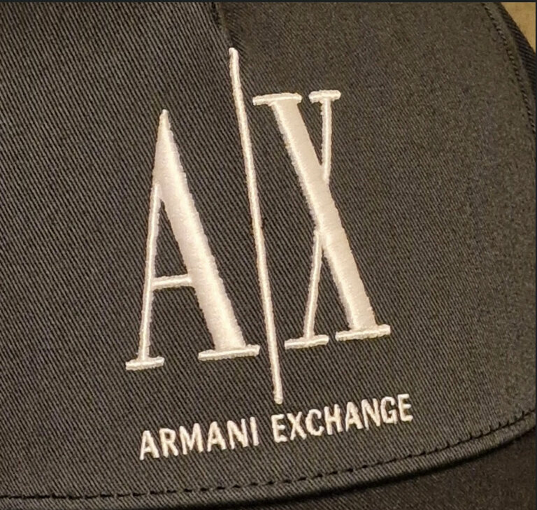 Giyim mağazası Ax Armani Exchange, Milano, foto