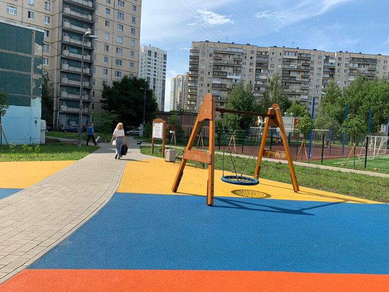 Oyun alanı Playground, Saint‑Petersburg, foto