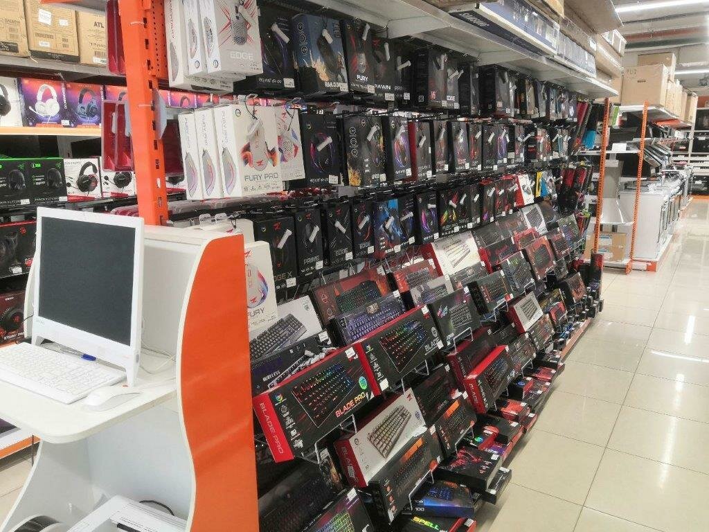 Bilgisayar mağazaları DNS, Balakovo, foto