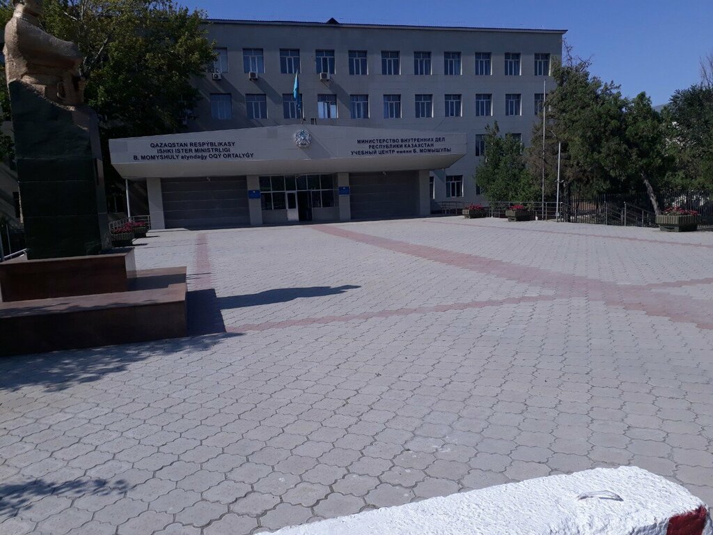 Askeri okullar Askeri Okul, Çimkent (Şımkent), foto