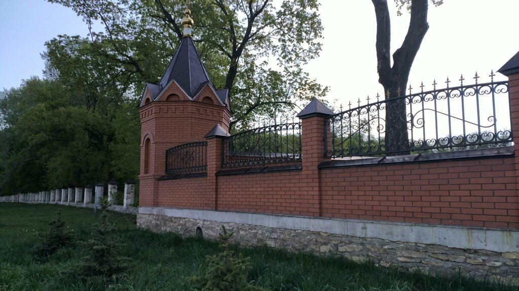 Mezarlıklar Троекуровское кладбище, Lipetskaya oblastı, foto