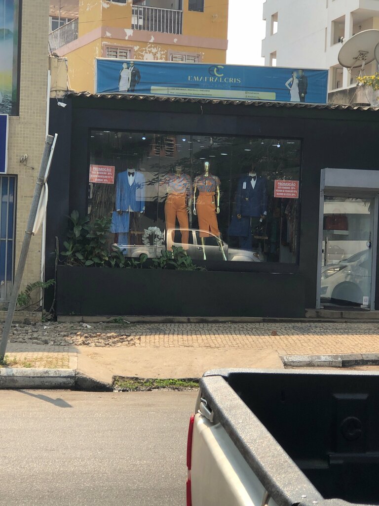 Giyim mağazası Emafralcris, Loanda, foto