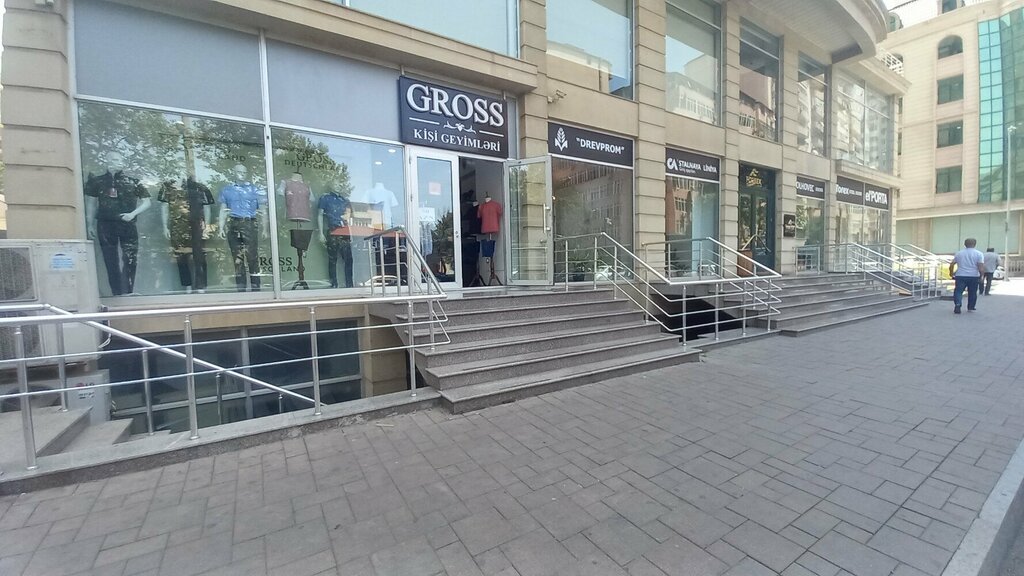 Giyim mağazası Men's Clothing Carl Gross, Bakü, foto