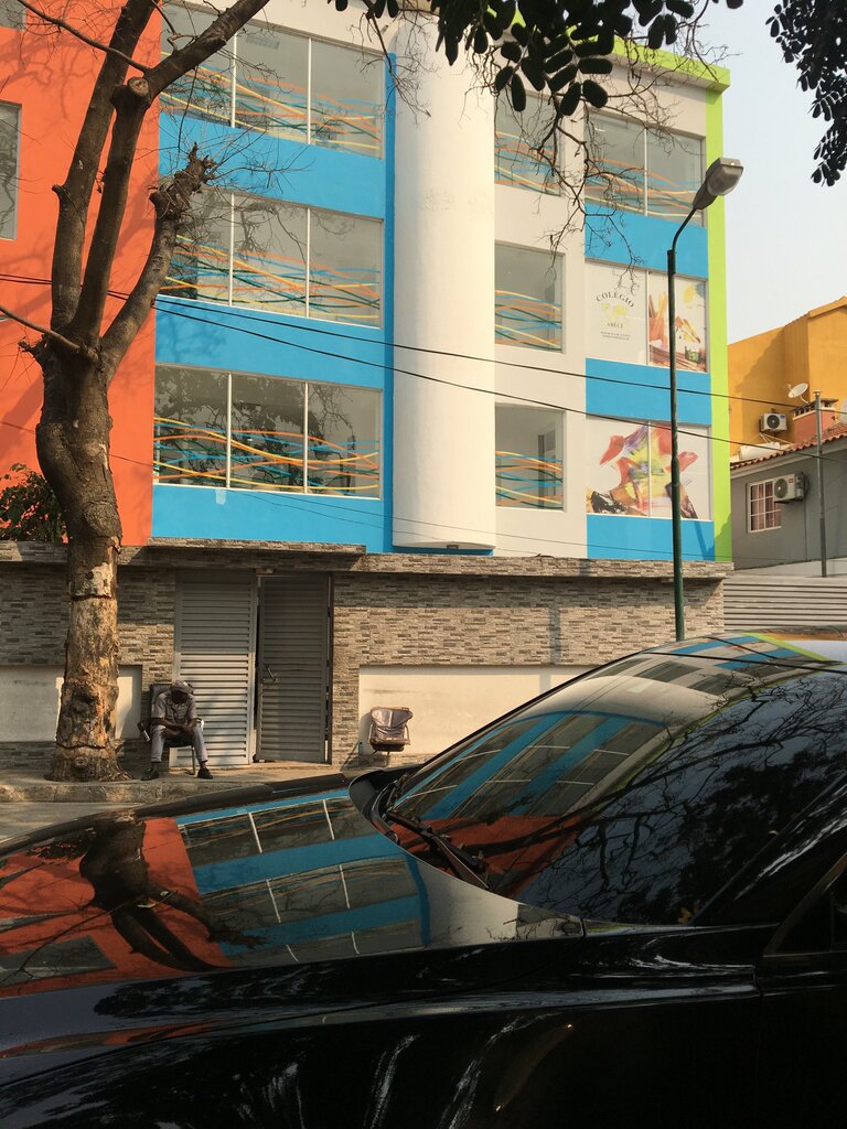 Yüksekokul Colégio Abêcê, Loanda, foto