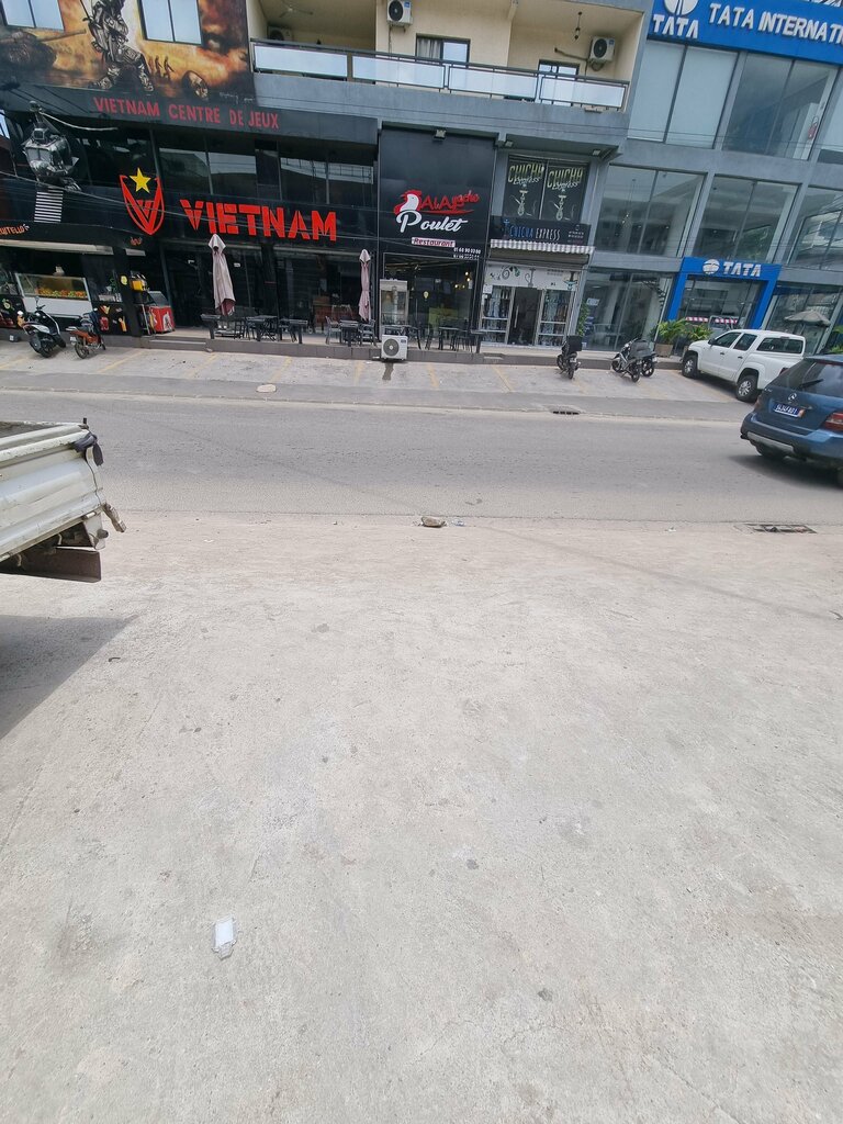 Restoran Ala Yache Poulet, Abican, foto