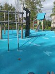 Playground (St. Petersburg, Pushkinsky District, posyolok Aleksandrovskaya, ulitsa Vozrozhdeniya), oyun alanı  Saint‑Petersburg'dan