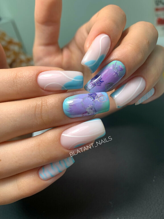Manikür-pedikür Blatant nails, Moskova, foto