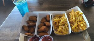 613. Food and coffee (Chelyabinsk Region, Kyshtym, Gorodskoy park imeni Pushkina), kafe  Kıştım'dan